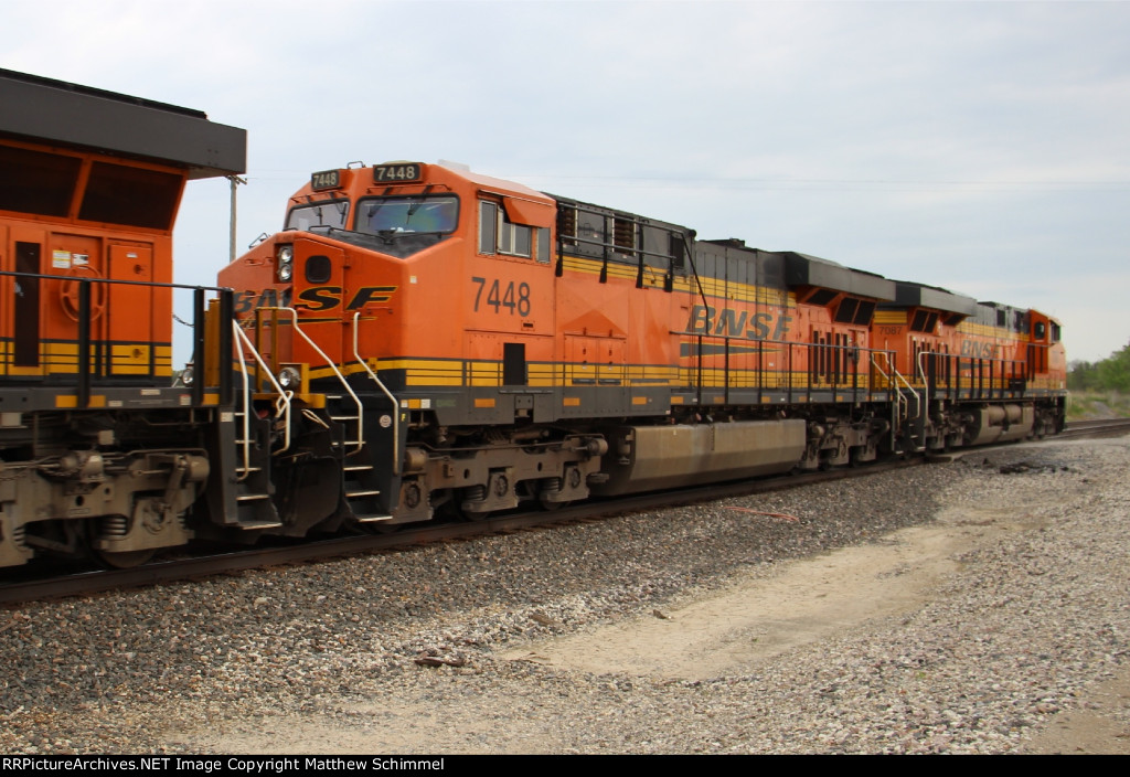 BNSF 7448